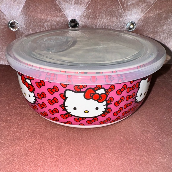 Hello Kitty | Kitchen | Hello Kitty Ceramic Food Storage Bowl Container ...